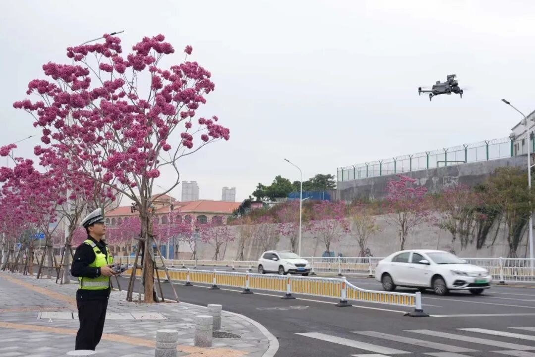 漳州交警：站好新年“第一岗”，守护安全“不打烊” - 八闽风采 - 福建交警网