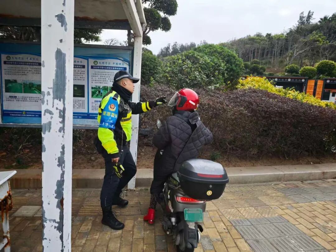 平潭交警：电动摩托车、电动自行车这些交通陋习，交警正在集中整治！ - 警示曝光 - 福建交警网